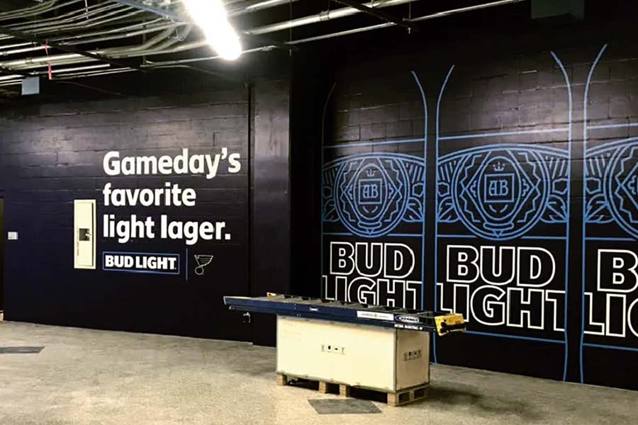 Large Format Printing Ideas for Curved Walls