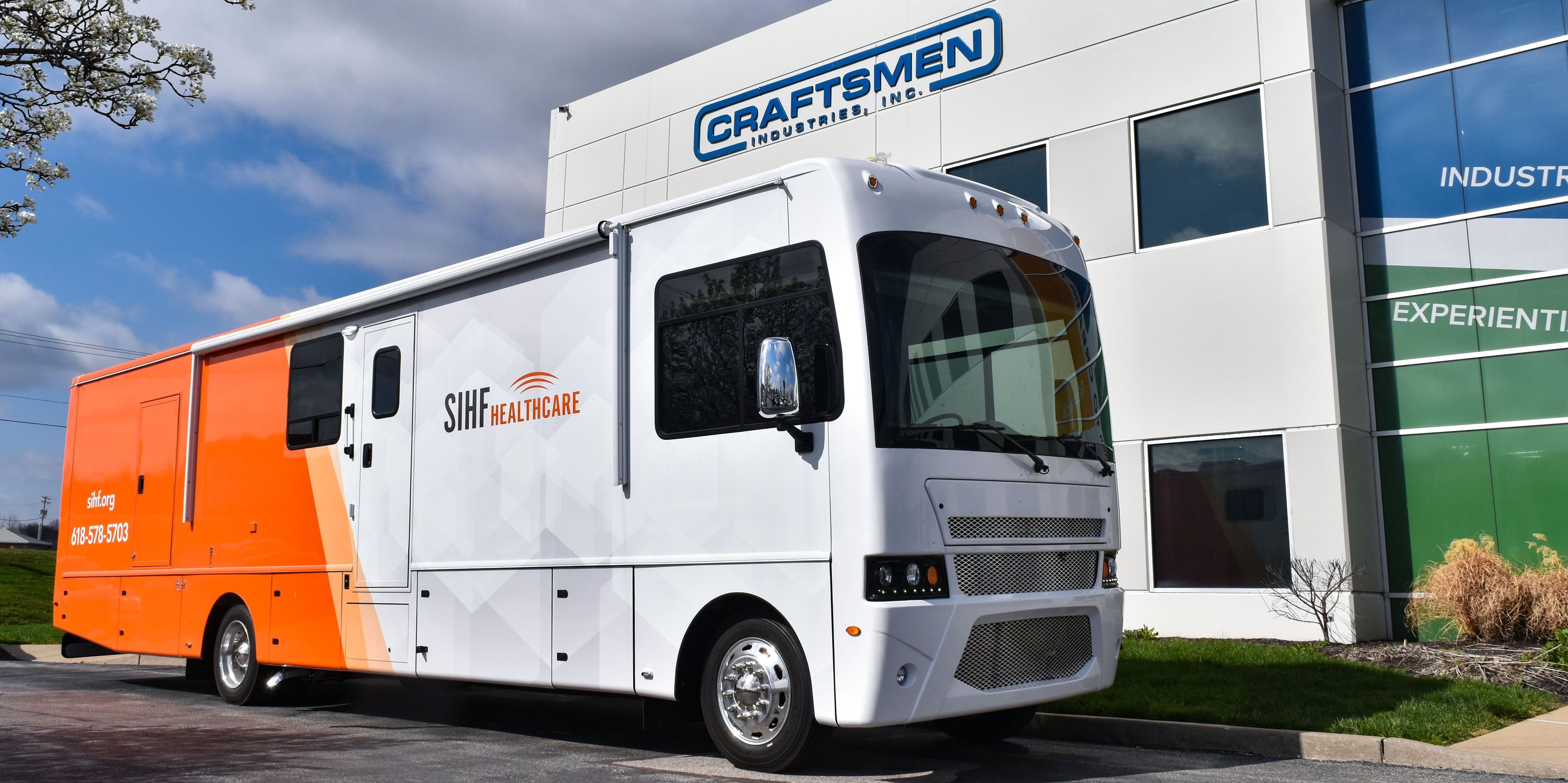 Mobile Medical Trailers | Custom Mobile Healthcare Vehicles